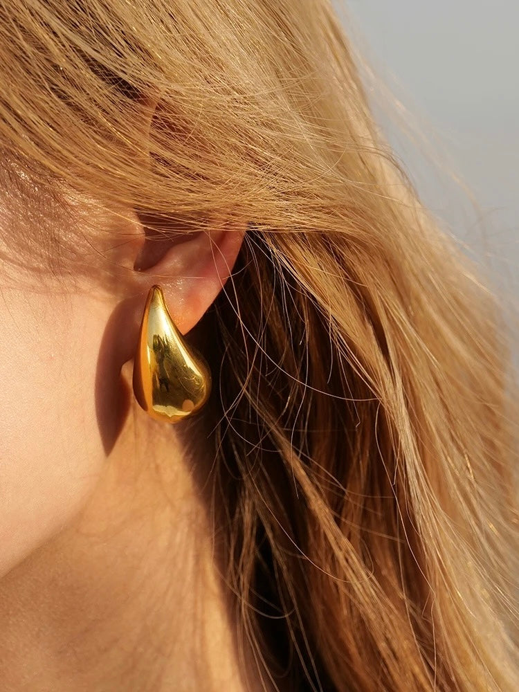 Teardrop Stud Earrings– Arabella Cleo